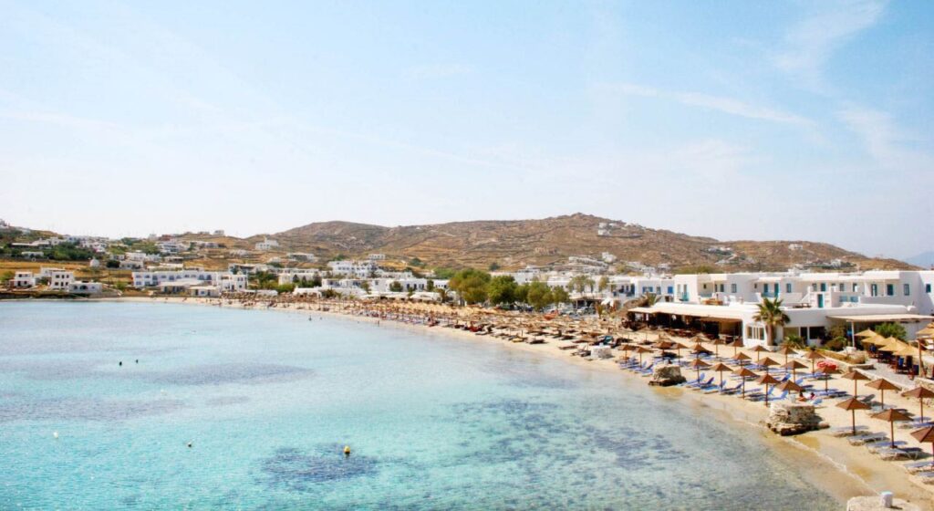 Ornos Beach Mykonos | Hotels - Restaurants - Bars | Book a Transfer